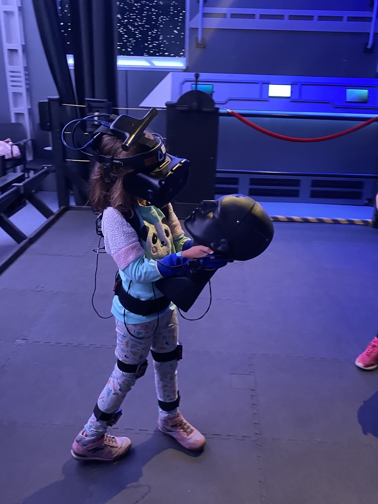Fun and Interactive Experience at The Edge VR - Weekend Jaunts